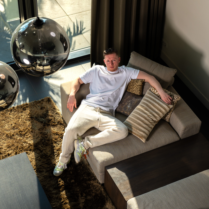 Courier, where true style is felt, beyond what is seen.